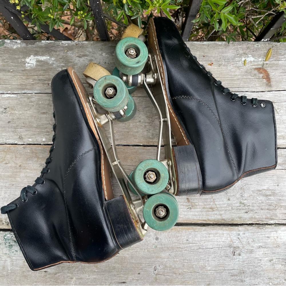 Vintage Chicago Black Leather Mens Roller Skates 12 - Gem